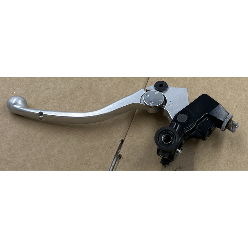Triumph Clutch Lever Assembly T2046583 – World Of Triumph