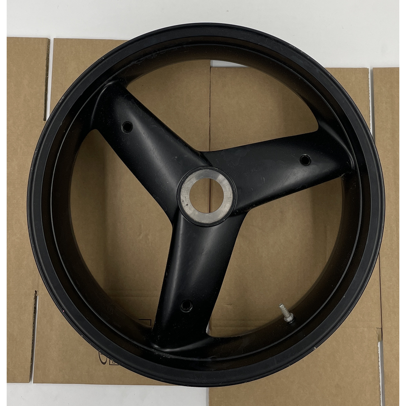 Triumph Black Special Edition Rear Wheel Assembly T2015213 – World Of ...