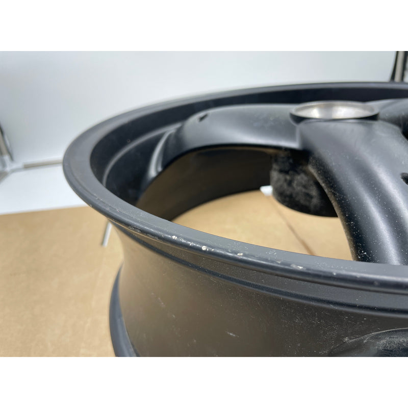 Triumph Black Special Edition Rear Wheel Assembly T2015213 – World Of ...